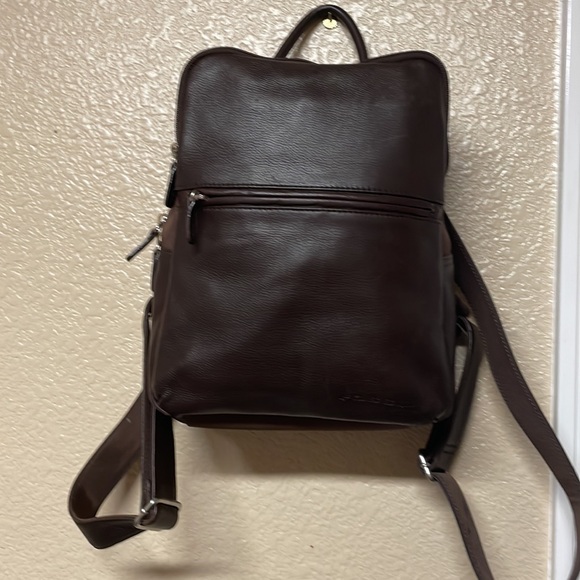 Fossil | Bags | Vintage 954 Fossil Brown Leather Backpack | Poshmark